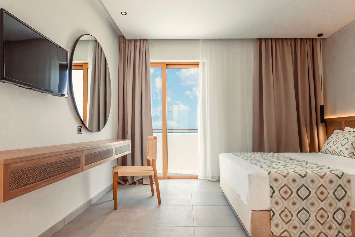 Standard Double Room Partial Sea View - Blue Sea Island Resort, Kolimbia